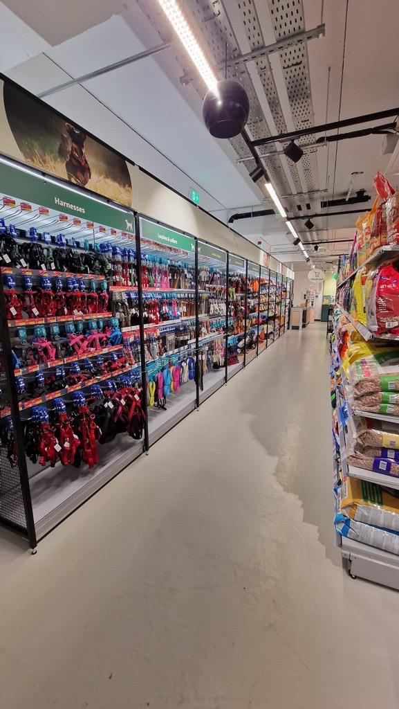 Maxi Zoo shops - Cylex Branch Locator